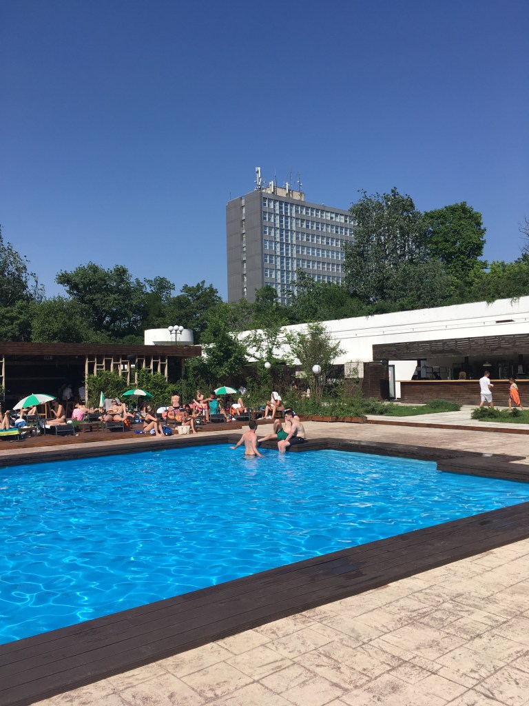 Bucharest – Check In Tune Out