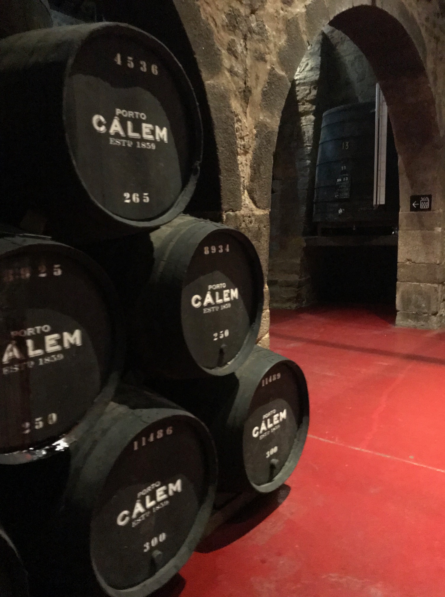 Porto – Check In Tune Out